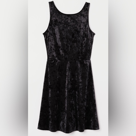 H&M | Dresses | Hm Velvet Black Dress | Poshmark